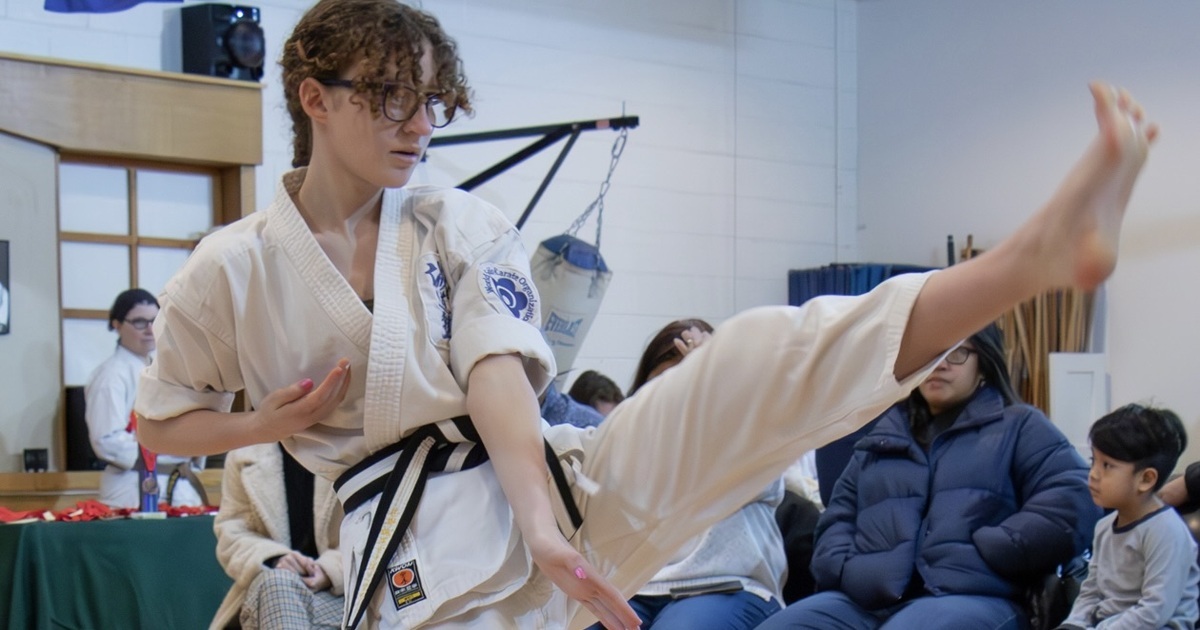 Thousand Waves - Simone, Ezra & Leslie’s fundraiser