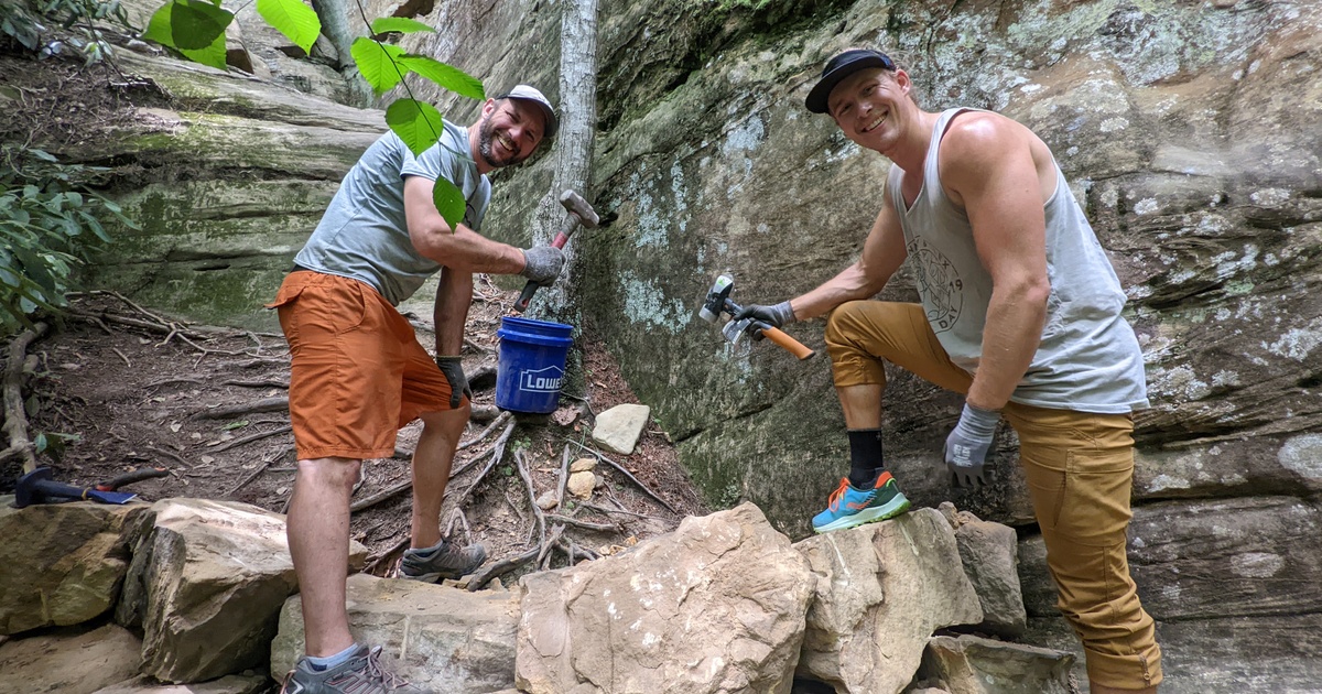 Red River Gorge Climbers' Coalition - Johnny & Alex Trail Day 2023