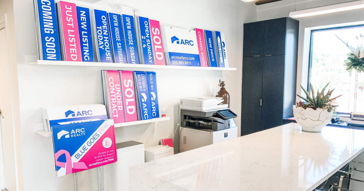 Breast Cancer Research Foundation of Alabama - Blue Goes Pink 2023 ...