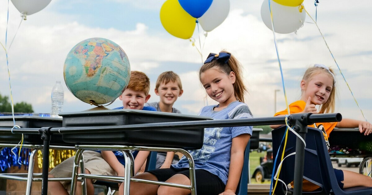 Lake Center Christian School - Support Lake Center Christian School